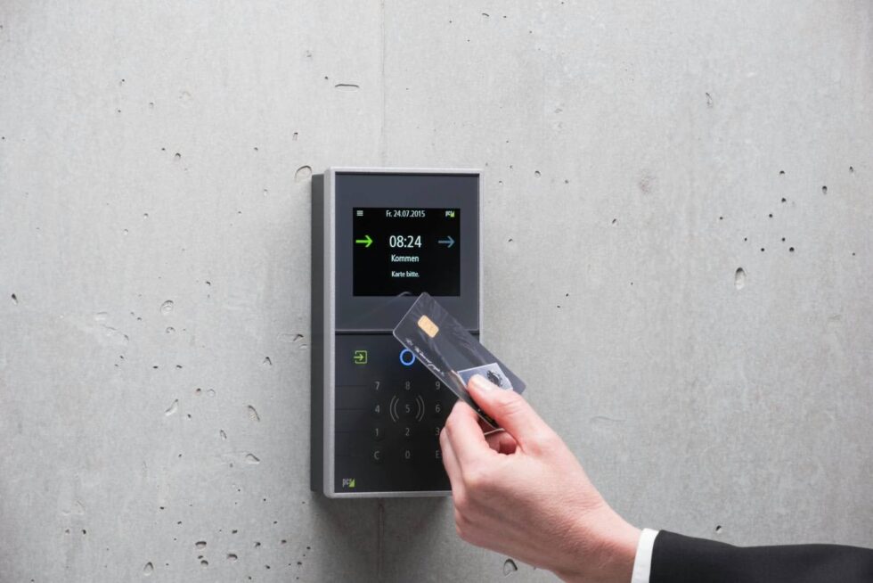 Top 5 Benefits of Key Card Lock Installation for Commercial Properties ...